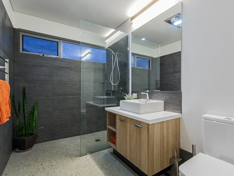 Longboard Cove - Bluewater Building Co